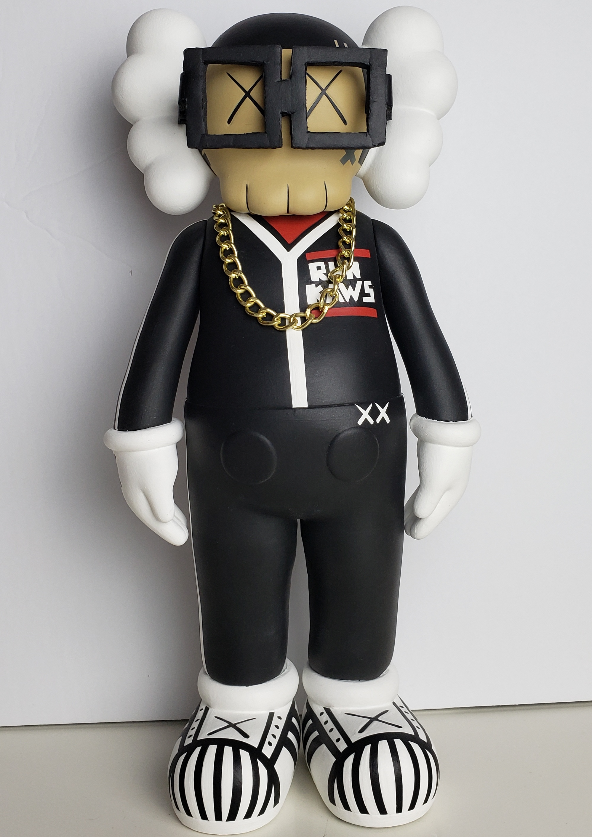 Kaws Custom for Misappropriated Icon 2 Show – Nakanari