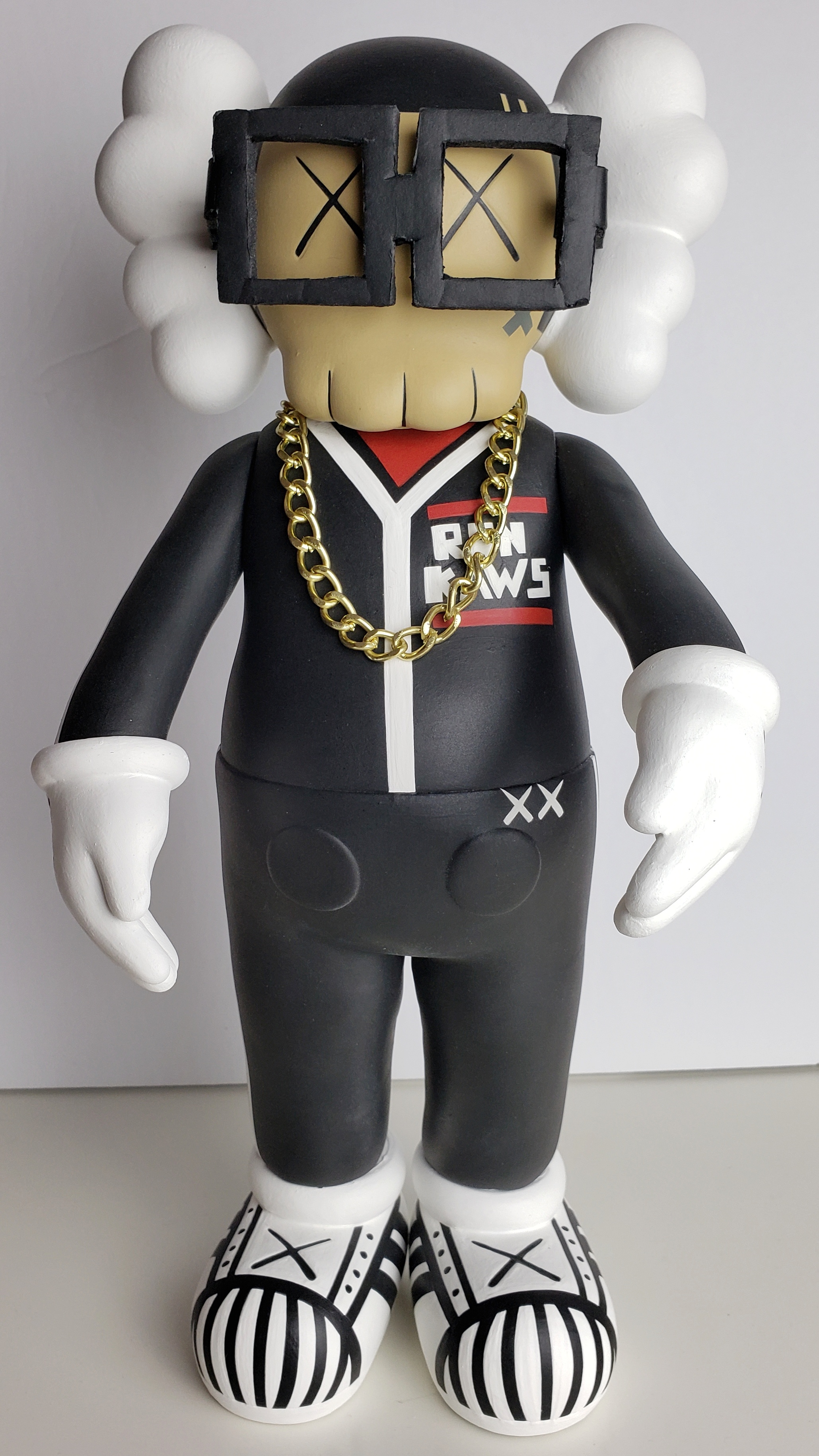 Kaws Custom for Misappropriated Icon 2 Show – Nakanari